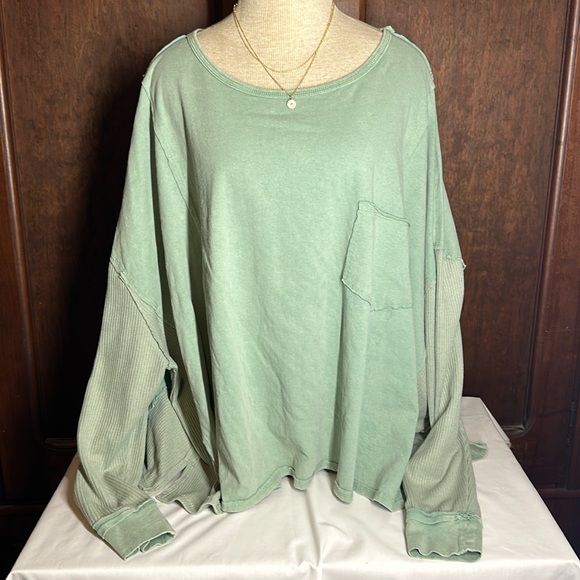 Fantastic Fawn | Tops | Boutique Fantastic Fawn Comfy Drop Shoulder ...